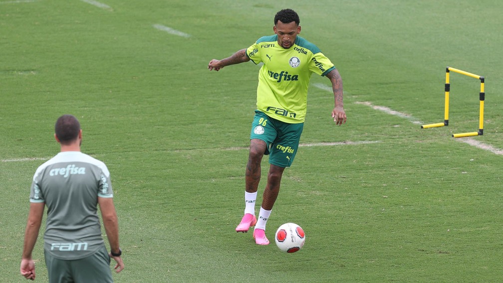 Palmeiras vai renovar com o volante Jailson?