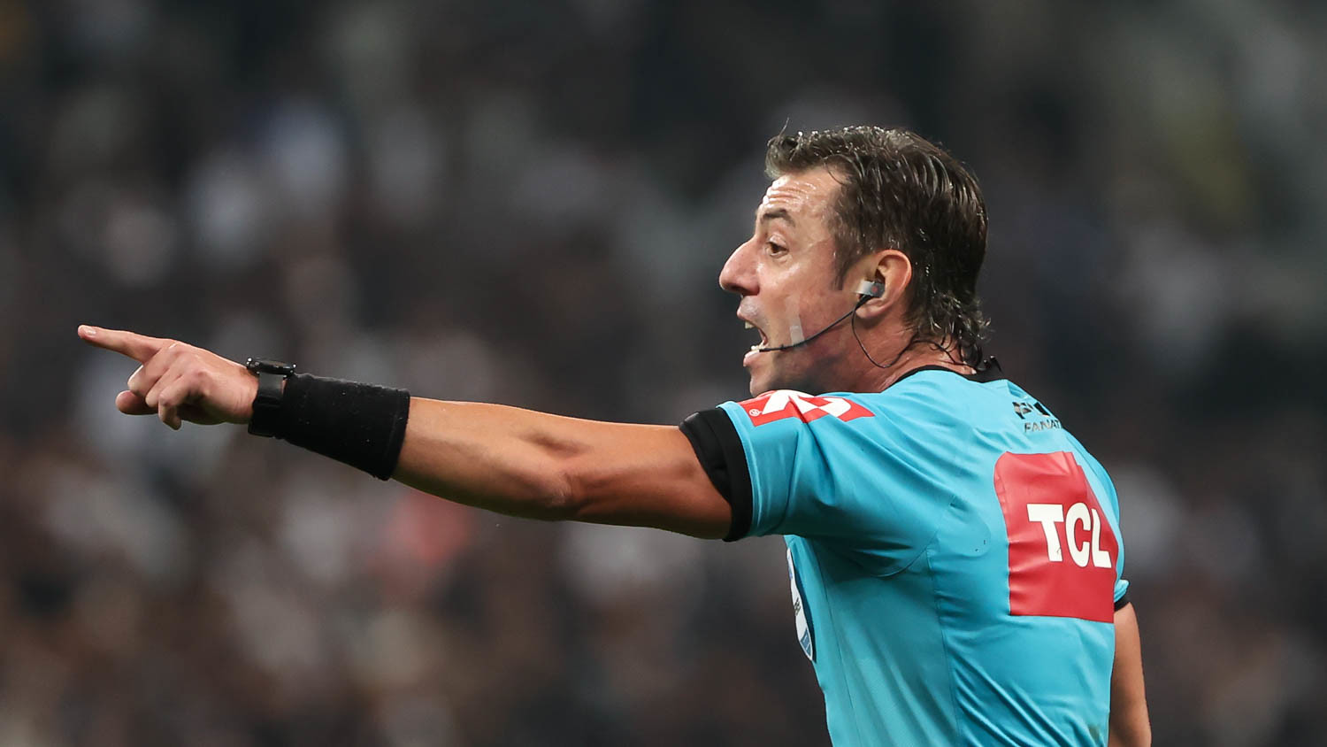 CBF anuncia árbitro que dá arrepios em corintianos para Palmeiras x ...