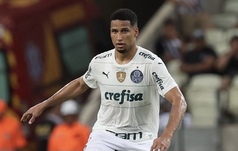 Murilo entrega quem é o responsável pelo sucesso nas bolas paradas do ...