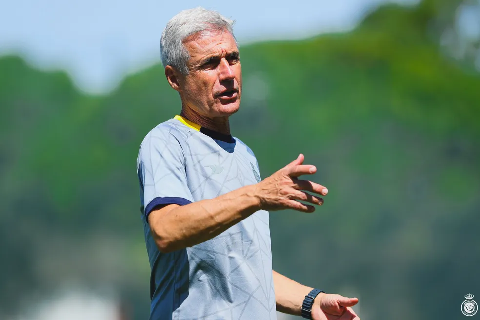 Luís Castro DIZ SIM e bilionários preparam investida por craque do ...