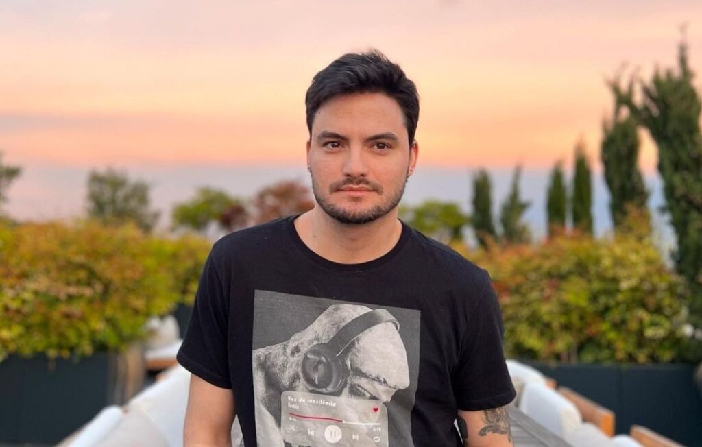 Felipe Neto manda recado para jogador do Palmeiras - Portal do Palmeirense Felipe Neto manda recado para jogador do Palmeiras - Portal do Palmeirense