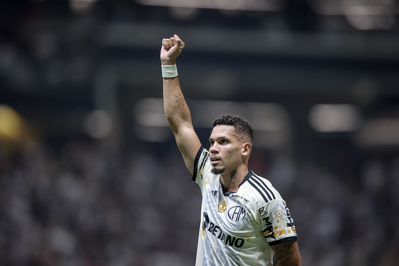 Paulinho no Palmeiras? Foi confirmado!