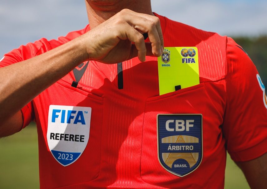 CBF revela a arbitragem de Vasco x Palmeiras pelo Brasileirão