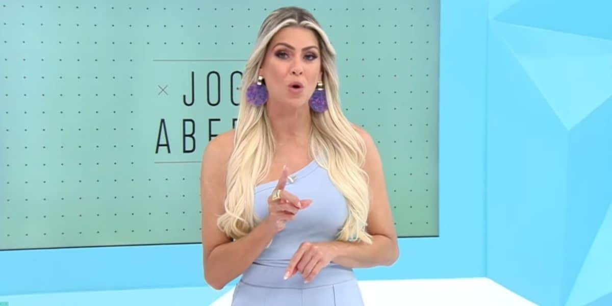 Renata Fan antecipa o placar de Corinthians x Palmeiras pela Copa do ...