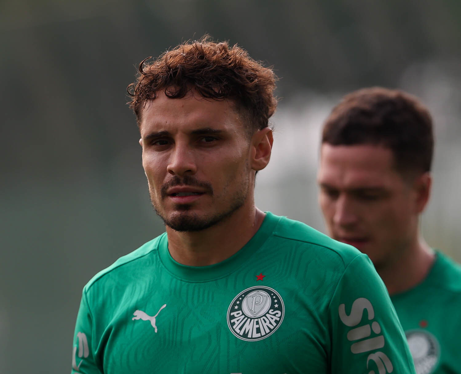 Raphael Veiga já tem data para deixar o Palmeiras