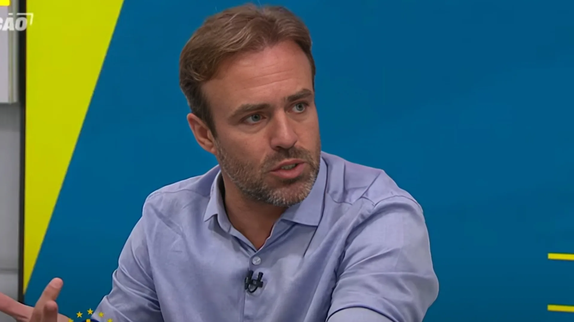 Roger Flores se manifesta sobre a disputa do Brasileirão entre Flamengo ...