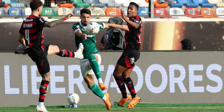 Palmeiras e Flamengo podem travar guerra por contratação