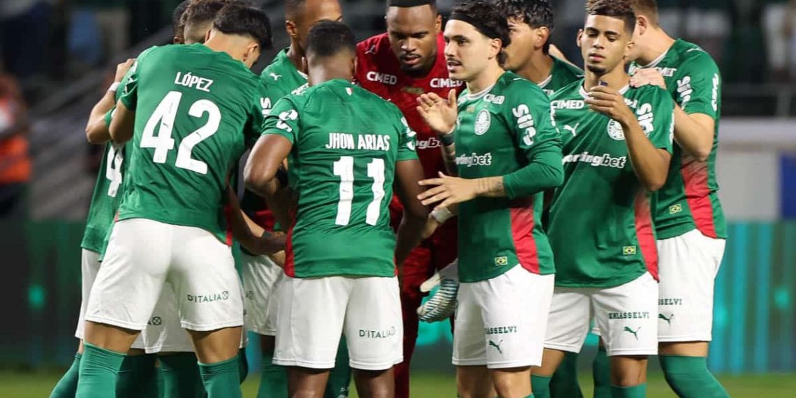 Rico com R$ 126 bilhões na conta entra no caminho do Palmeiras para ...